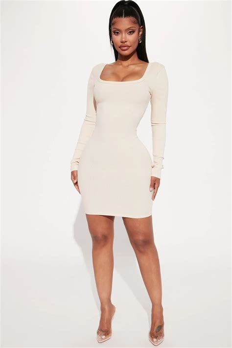 Pin By Daniel Botello On Curvas Mini Dress Fashion Dress