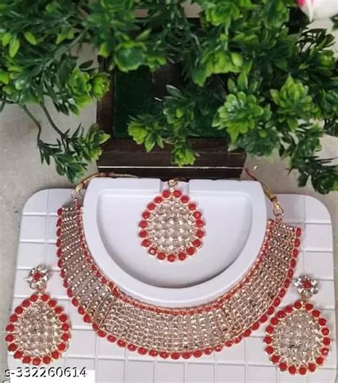 Isha Red New Choker Set 85