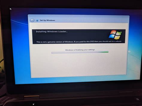 This Pirated Copy Of Windows Tells You It S Pirated To Prevent Scams Antiassholedesign
