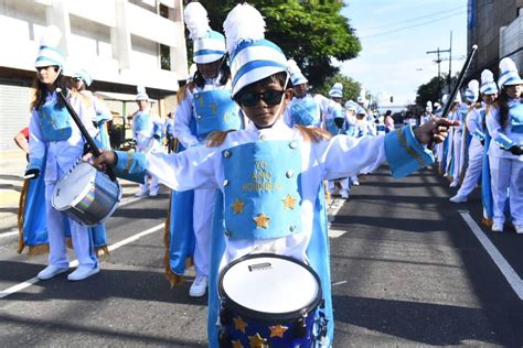 ¡san Pedro Sula Vibra Con Desfiles Patrios