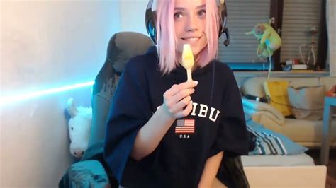 13 МИНУТ ПОШЛЫЕ СТРИМЕРШИ МАРТ 2022 СПАЛИЛА ВАРЕНИК ПОКАЗАЛА ГРУДЬ ПОКАЗАЛА ПОПУ Twich