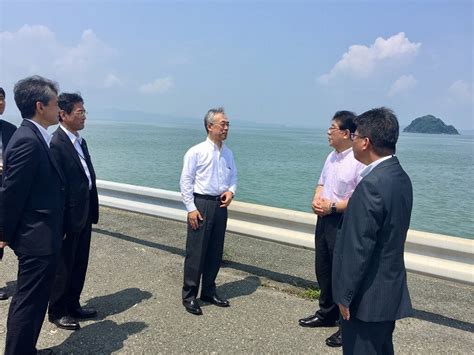 国土交通省 港湾局長九州地方整備局副局長港湾空港部長熊本港湾空港整備事務所長ほか八代港 耐震岸壁整備予定現場視察へ同行 金子
