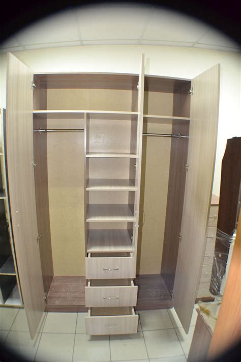 Шкаф 3х дв Лира с ящиками и зеркалом купить в Новосибирске Финист мебель