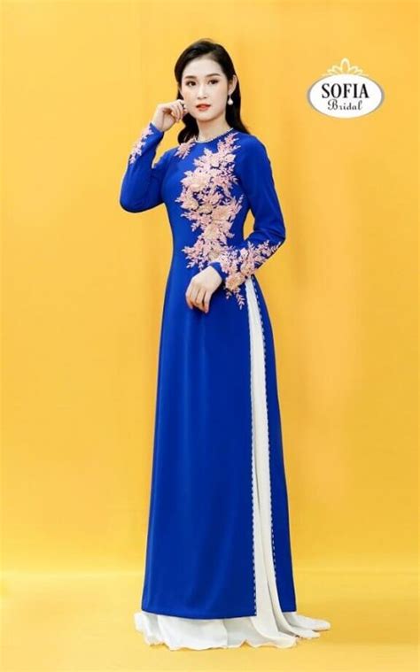 Chọn Áo dài cho mẹ sang trọng quý phái nhất SOFIA BRIDAL