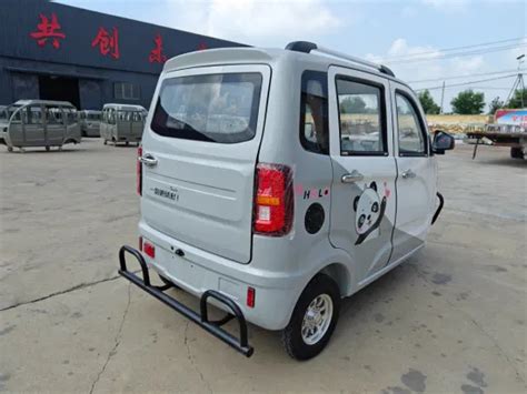 W High Power Motor Electric Scooter Electric Tricycle Taxi Electric Tuk Tuk Electric
