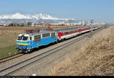 350 004 Zssk 350 Koda At Poprad Slovakia By Jozef Grena Slovakia Skoda Poprad