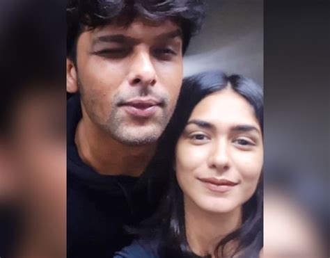 Kunal Tandon Calls Mrunal Thakur His Soulmate