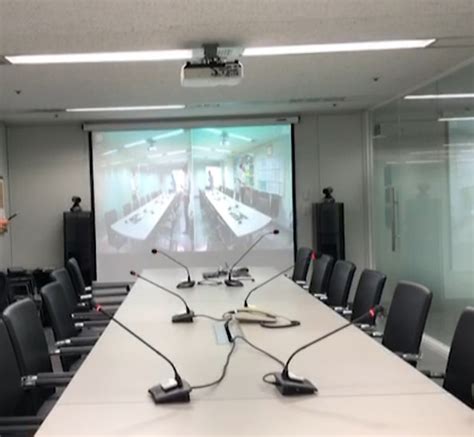 화상회의실추적카메라영상음향장비렌탈회의용마이크강사자동추적통합제어화상회의천정형마이크인터넷방송시스템전문vtv