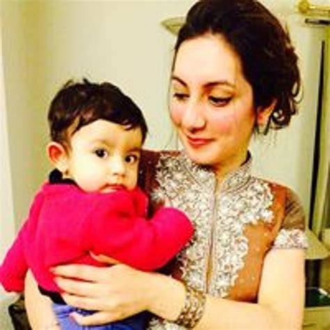 Stream Ayesha Naveed 2 Music Listen To Songs Albums Playlists For