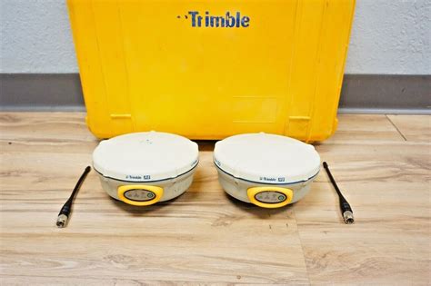 trimble r8 1 l1 l2 l2c gps base and rover tsc2 tx 450 470mhz r8 model 1