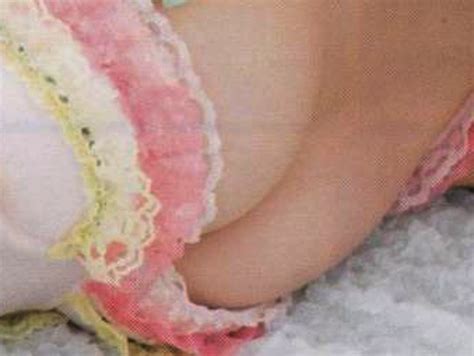 Nmb48白間美瑠のオフショットでピンク色の乳輪発見 みんくちゃんねる