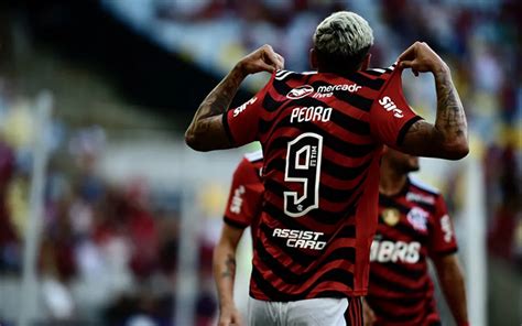 Vítor Pereira Aponta Importância De Pedro Para Time Do Flamengo E