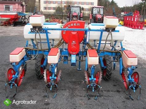SIEWNIK DO KUKURYDZY MONOSEM 4 RZĘDOWY Łabiszyn Agrotrader pl