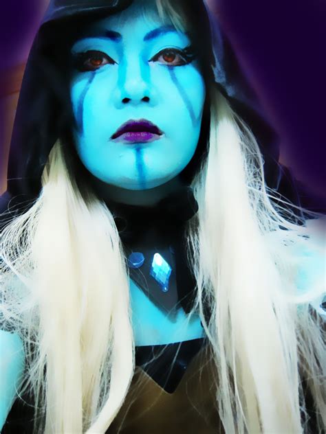 Killer Monay Cosplaying Traxex The Drow Ranger