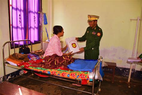 နမ့်စန်မြို့ရှိ တပ်မတော်ဆေးရုံ၌ တက်ရောက်ဆေးကုသမှုခံယူနေသူများအား ကြည့်ရှု အားပေး Myawady Webportal