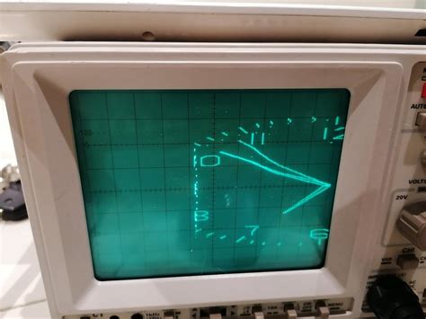 Wy Is My Esp32 Clock Flat Curled On The Left Side R Oscilloscopes