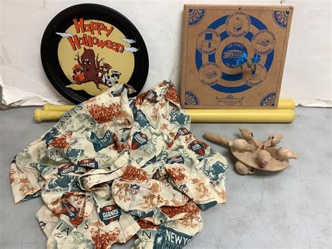 Vintage 1990s Wiffle Ball Bats Vintage Halloween House Of Lloyd Trays