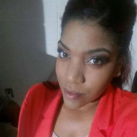 Larae Acilegna Supa Sunni • Threads Say More