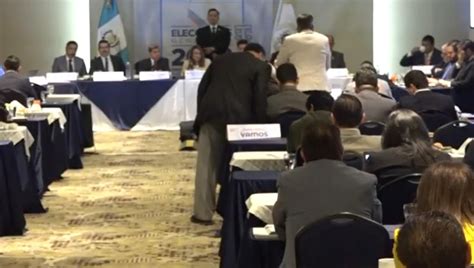 Fiscal De Partido Vos Discute Con Magistrado Suplente Por Pacto De No