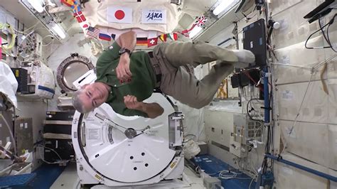 Esto Es Lo Que Pasa Cuando Se Usa Un Fidget Spinner En El Espacio Infobae