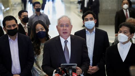 မလေးရှားဝန်ကြီးချုပ်ဟောင်း နာဂျစ် နောက်ဆုံးအယူခံ တရားရုံးပယ်ချ Mp3