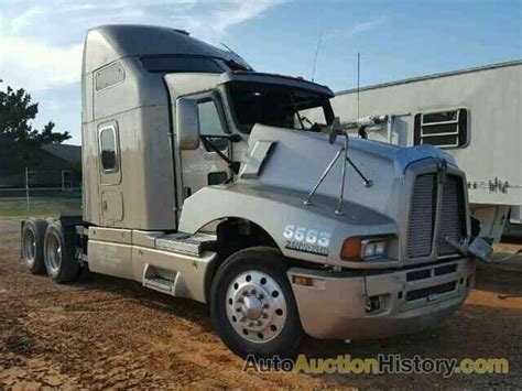 1xkadb9x95r115563 2005 Kenworth Construct View History And Price At