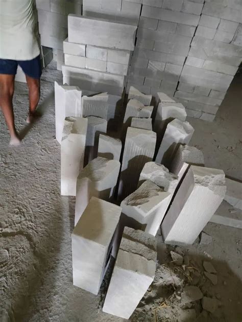 Aac Broken Blocks 24 In X 8 In X 4 In At ₹ 2300cubic Meter In Nanded
