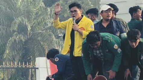 Biodata Dan Agama Melki Sedek Huang Ketua Bem Ui Dicopot Usai Tudingan