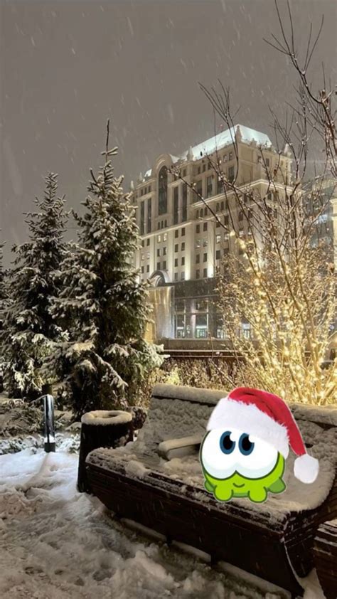 новогодний амням на лавочек🫨 Обои Серебряные обои Рождественские