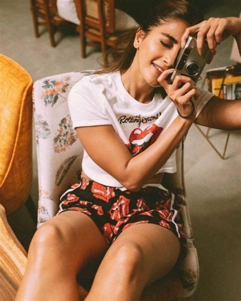 Pooja Hegde Aka Pooja Hedge Photos Stills And Images