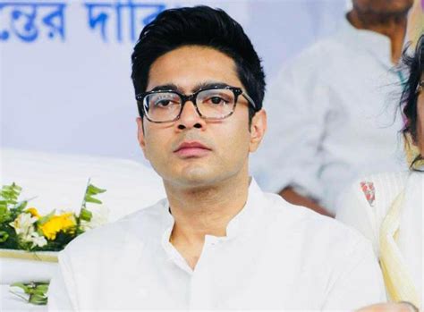 सुप्रीम कोर्ट ने Ed को अभिषेक व रुजिरा बनर्जी के खिलाफ लुक आउट नोटिस