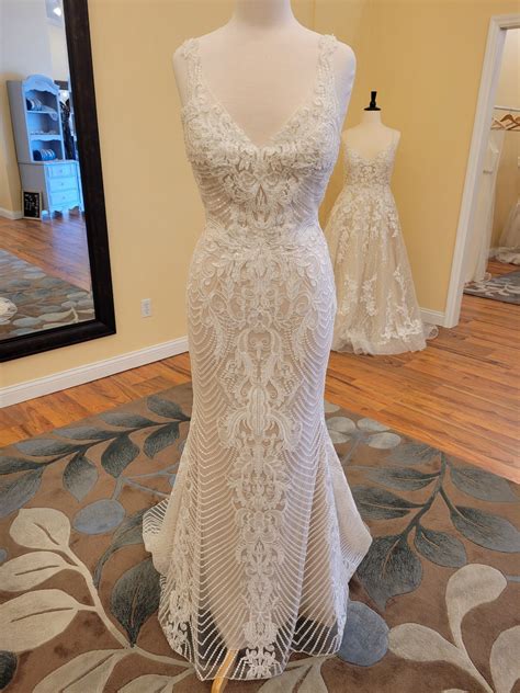 Enchanting By Mon Cheri Sample Wedding Dress Save Stillwhite