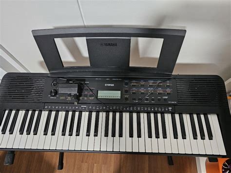 Yamaha Keyboard PSR E Hobbies Toys Music Media Musical Instruments On Carousell