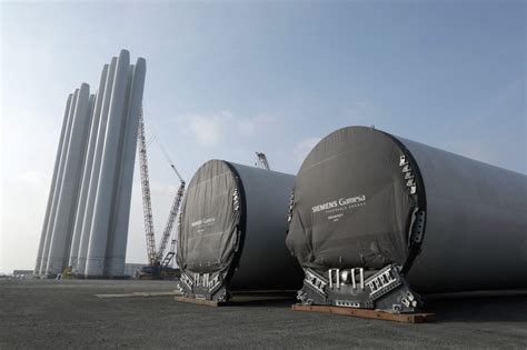 Rwe Marks Major Construction Milestones At Sofia Offshore Wind Farm