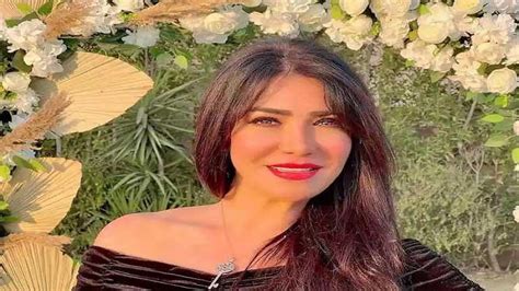 بالصور أول ظهور لـ لقاء سويدان داخل المستشفى بعد إجرائها عملية جراحية