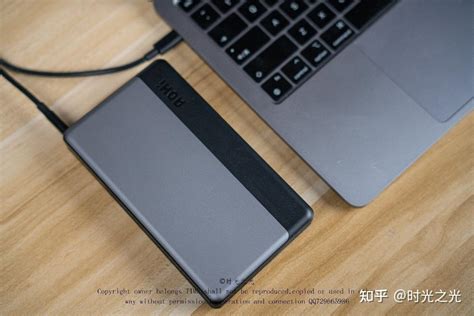 用了好多年充电宝该换了，试试aohi magcube pd100w 65w 快充电宝 知乎