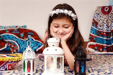10 أنشطة رمضانية ممتعة للأطفال تغمرهم بروح الشهر الفضيل