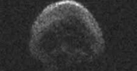 Radar Image Of Skull Shaped Asteroid Passing Earth Today Imgur