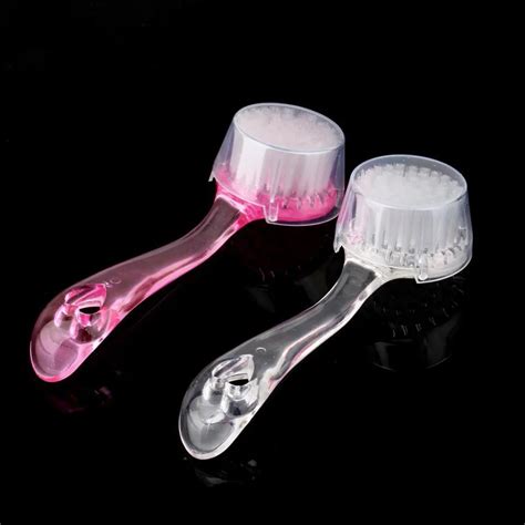 Exfoliating Scrub Brush At Michiko Durbin Blog