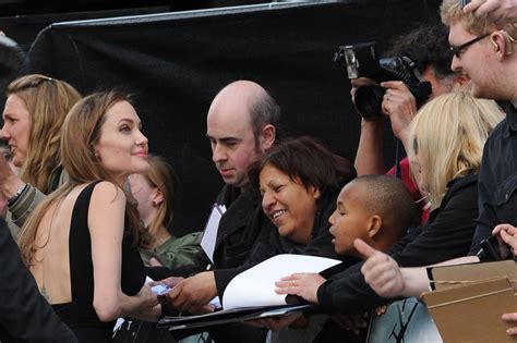 Angelina Jolie Stars In New Maleficent Trailer