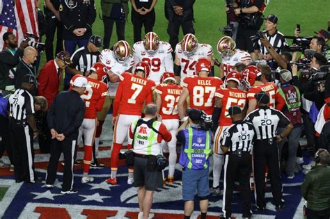 Chiefs Vs 49ers Super Bowl Novelty Props Gatorade Color Coin Toss