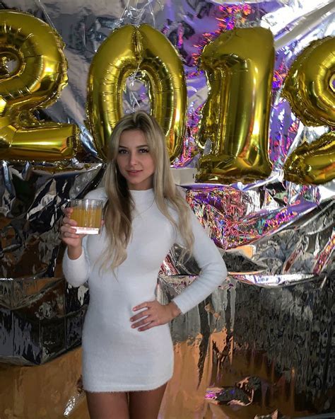 Franceska Fournier R Sexywomanoftheday