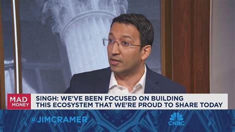 Chewy Ceo Sumit Singh Goes One On One With Jim Cramer