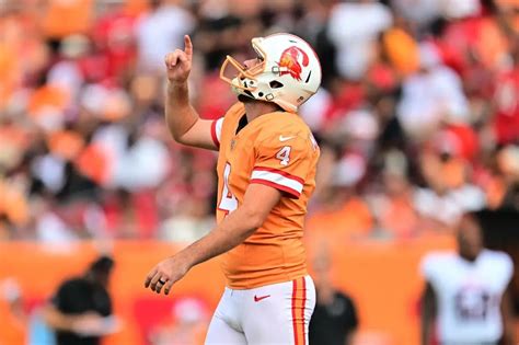 Saints Vs Buccaneers Picks Prediction And Odds For Nfl Week 18