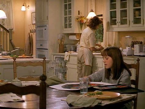 A Look Inside The Real Stepmom Movie House In New York Artofit
