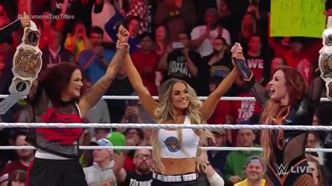 WWE Raw Results Recap Highlights Trish Stratus Returns To Help Becky Lynch And Lita Win Women