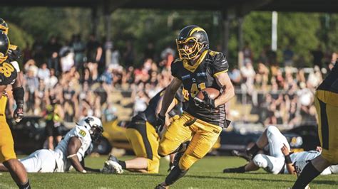 Le Flash de la Courneuve un leader du football américain dans la