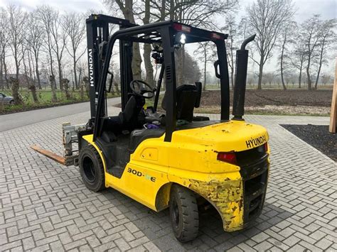HYUNDAI 30D - Jur Soetendaal VOF