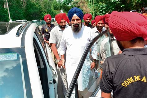 ਸਿਟ ਵੱਲੋਂ ਮਜੀਠੀਆ ਤੋਂ ਡੇਢ ਘੰਟਾ ਪੁੱਛ ਪੜਤਾਲ Punjabi Tribune
