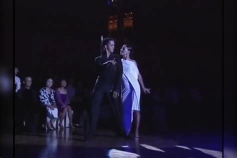 舞蹈 来一段20年前的”memory”bryancarmen2002年伦巴表演 拉丁 爵士 最强编舞memory伦巴表演
